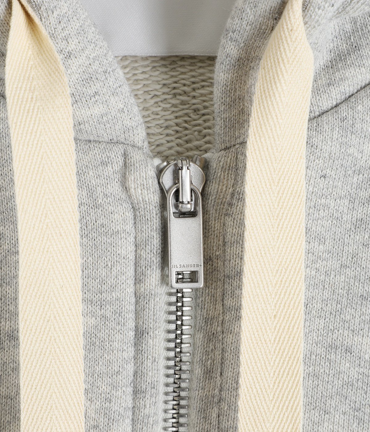 ZIPPED HOODIE EMB | JIL SANDER(ジルサンダー) / トップス パーカー (メンズ)の通販 - ARKnets 公式通販